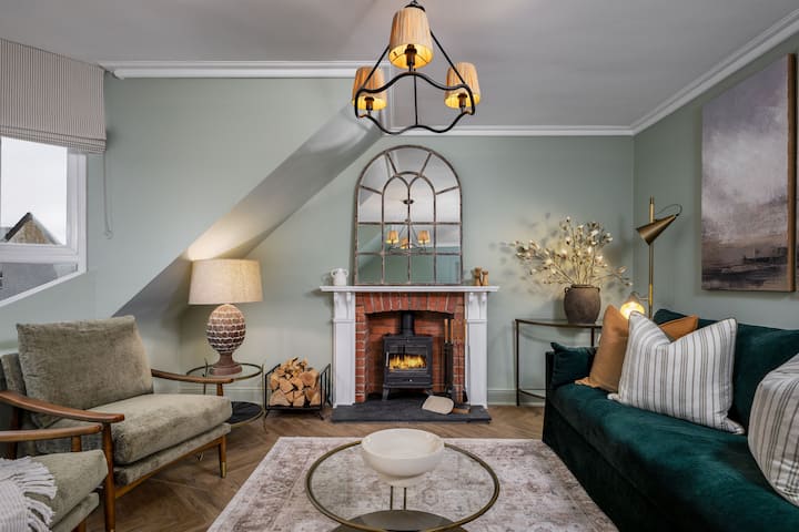 Ledi Lookout Callander: Dog Friendly & Local Walks - Callander