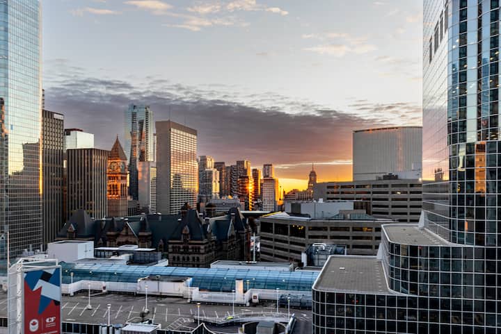Beautiful 2 Story Loft @ Yonge/dundas Downtown! - Toronto