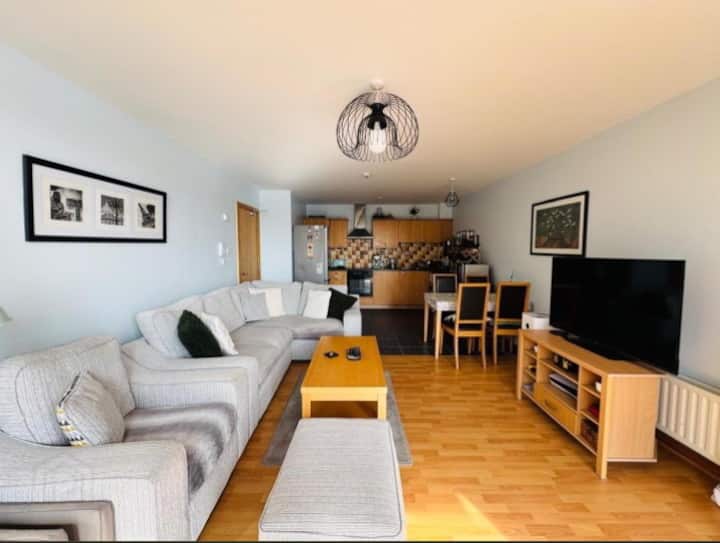 Riverside Retreat - Derry