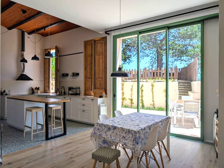 Refurbished Countryhouse. Garden & Swimming Pool - Amer