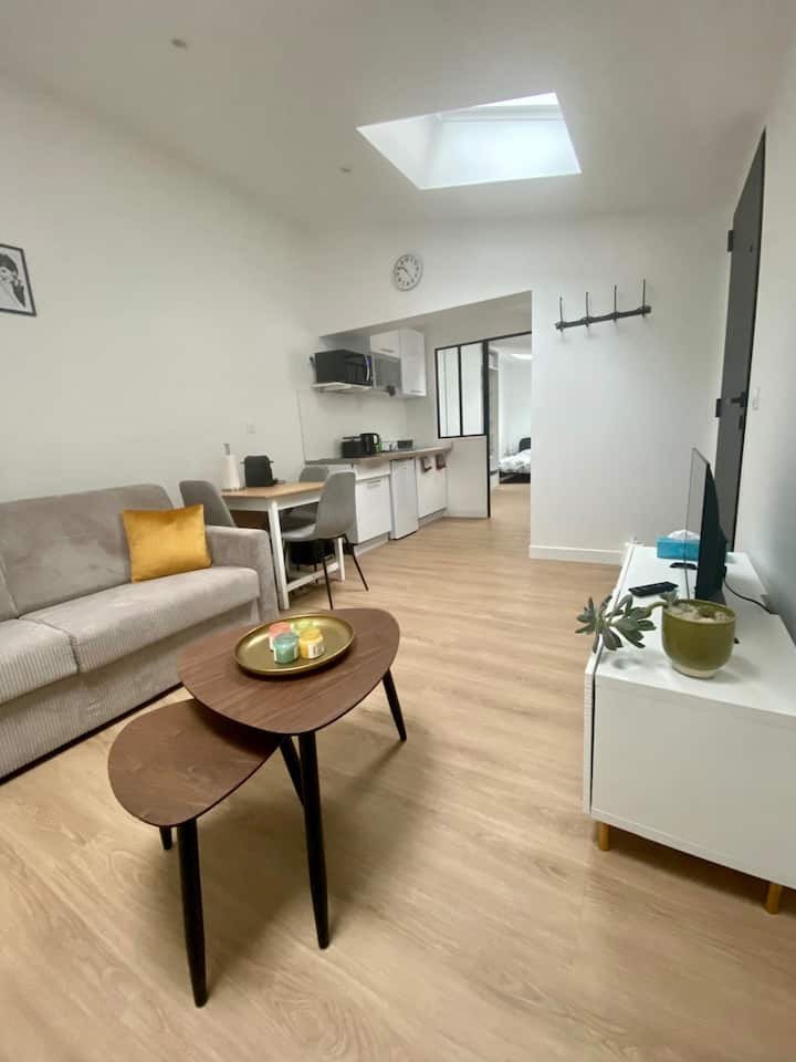 Charmant 2 Pieces Métro Mairie Des Lilas - Les Lilas