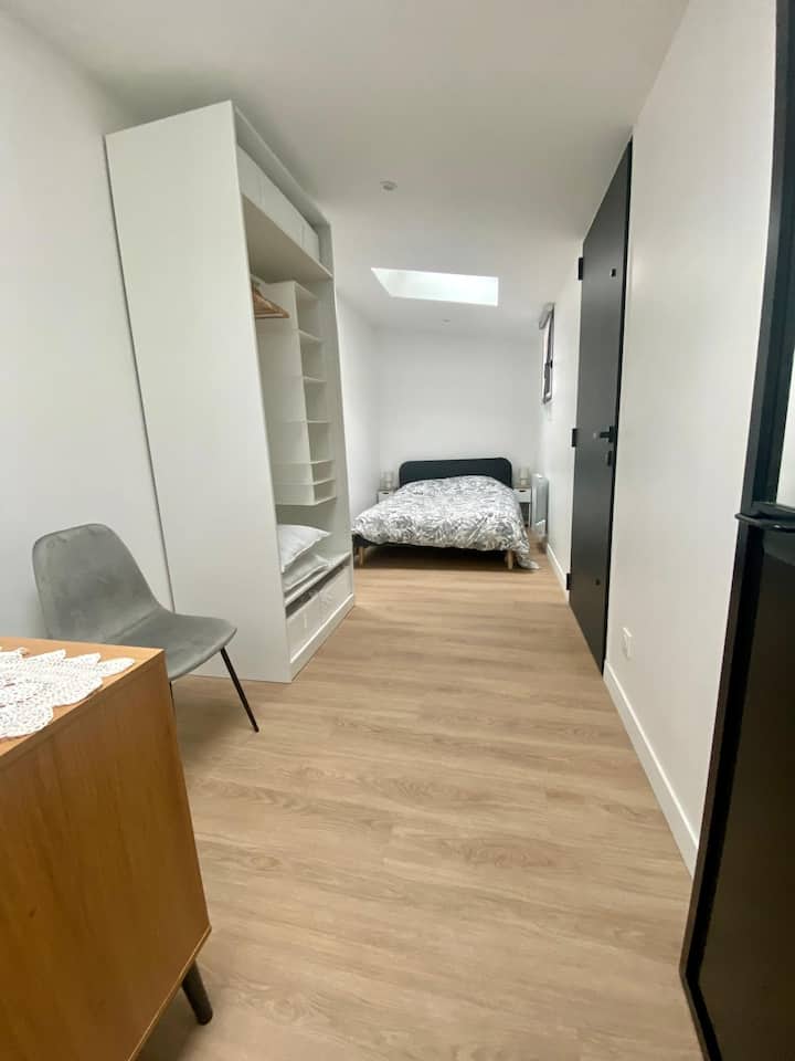 Charmant 2 Pieces Métro Mairie Des Lilas - Les Lilas