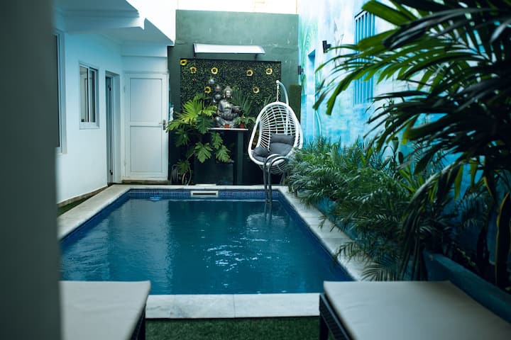 Guest House With Pool And Tropical Charm/luanda - Luanda