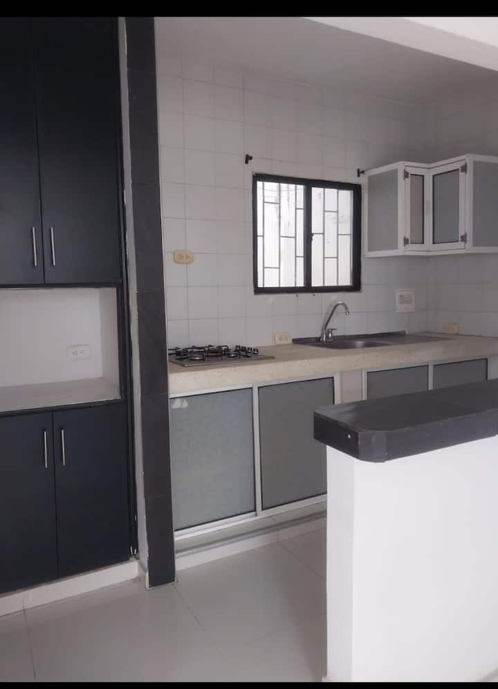 Hermoso Apartamento, Completamente Amoblado - Corozal