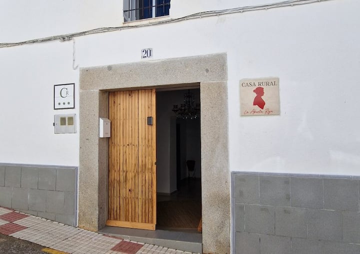 Casa Rural La Abuela Roja - Castuera