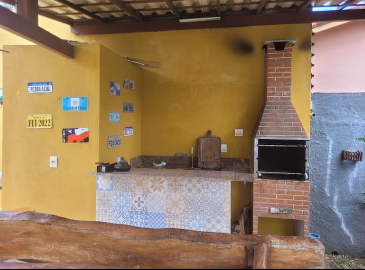 Casa Em Setiba - 4 Quartos Na Quadra Da Praia - Guarapari