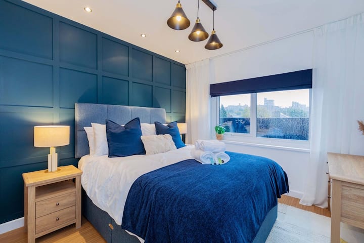 Windsor Castle View Apartment With Free Parking - Maidenhead