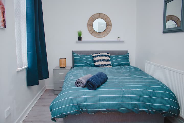 Comfortable Double Bedroom For 2 Guest At Oakfield - イギリス リバプール