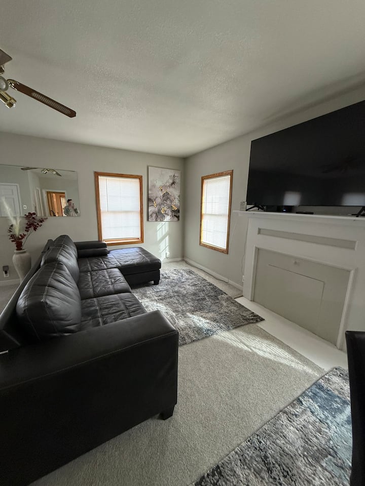 Cozy 1 Bedroom Apartment - Austin, MN