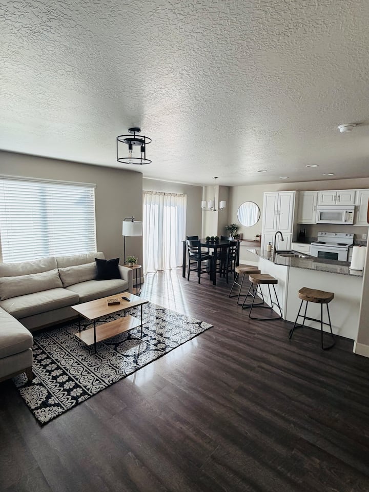 Spanish Fork Townhome - Springville, UT