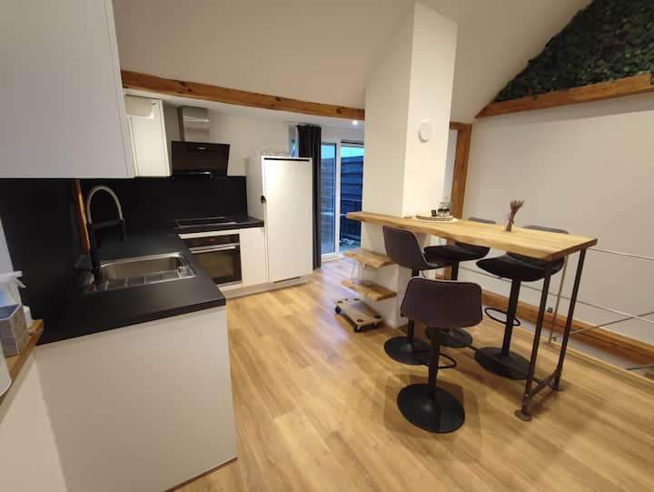 Wohlfühlhaus - Dachterrasse & Parkplatz Inklusive - Neuburg an der Donau