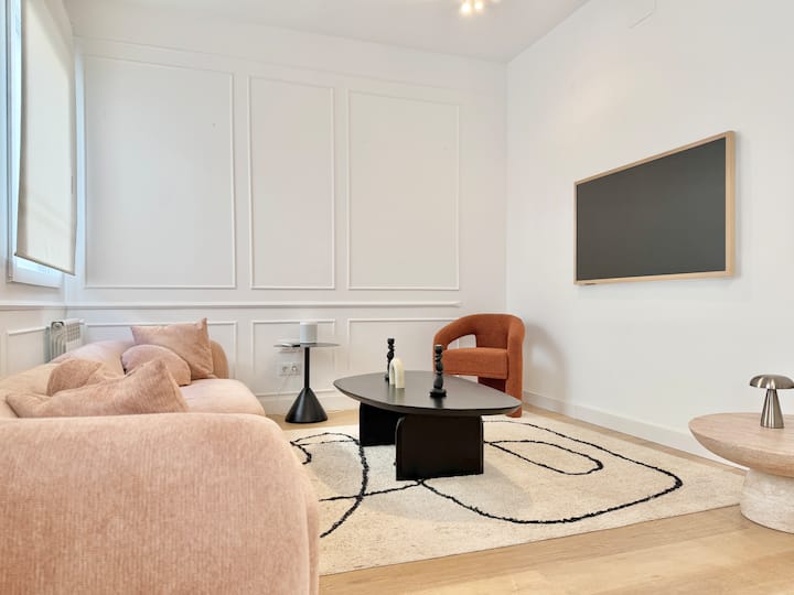 Renovated Central Stay In The Heart Of Madrid - Chueca