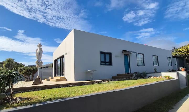 Spindrift Cottage - Pringle Bay
