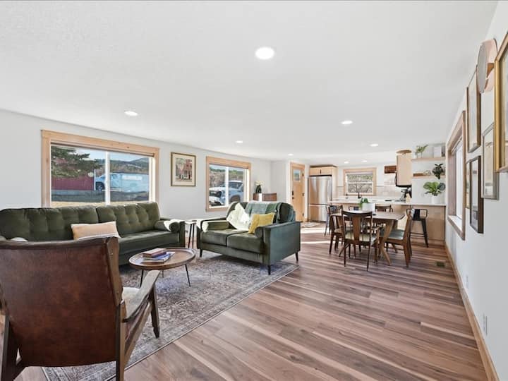 Christensen Cottage - Spearfish, SD