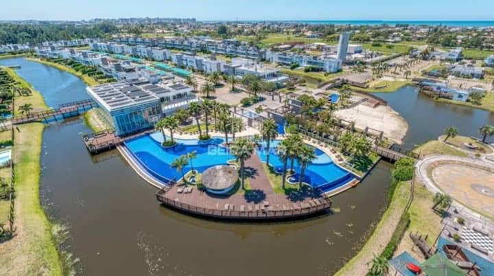 Cobertura Rossi Atlântida 2 Dorm - Xangri-Lá