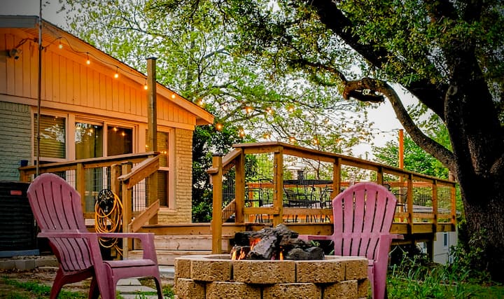 4 Bedroom Home In The Heart Of Dallas-fort Worth - Grand Prairie