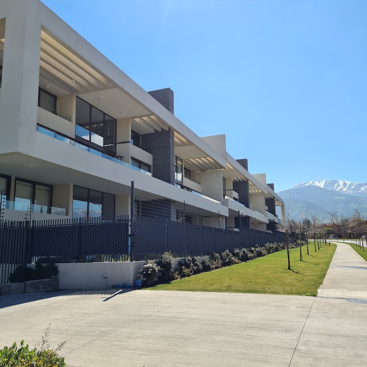 Dúplex Con Jardín Privado - Colina