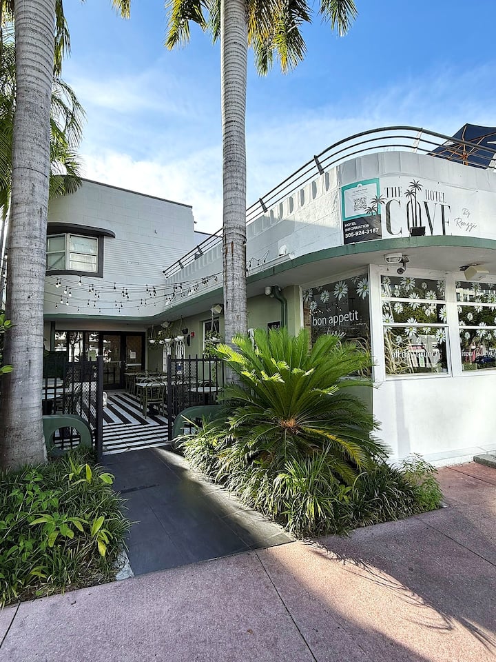 Double Room, 2 Beds, Near The Sea  Miami Beach - South Beach, FL
