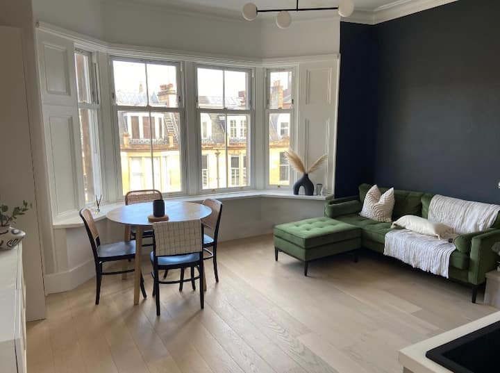 Stylish 1bed In Glasgow’s Vibrant West End - Glasgow