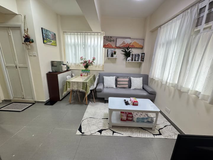 港島堅尼地城近香港大學兩房全新傢俬2分鐘地鐵站 - Hong Kong