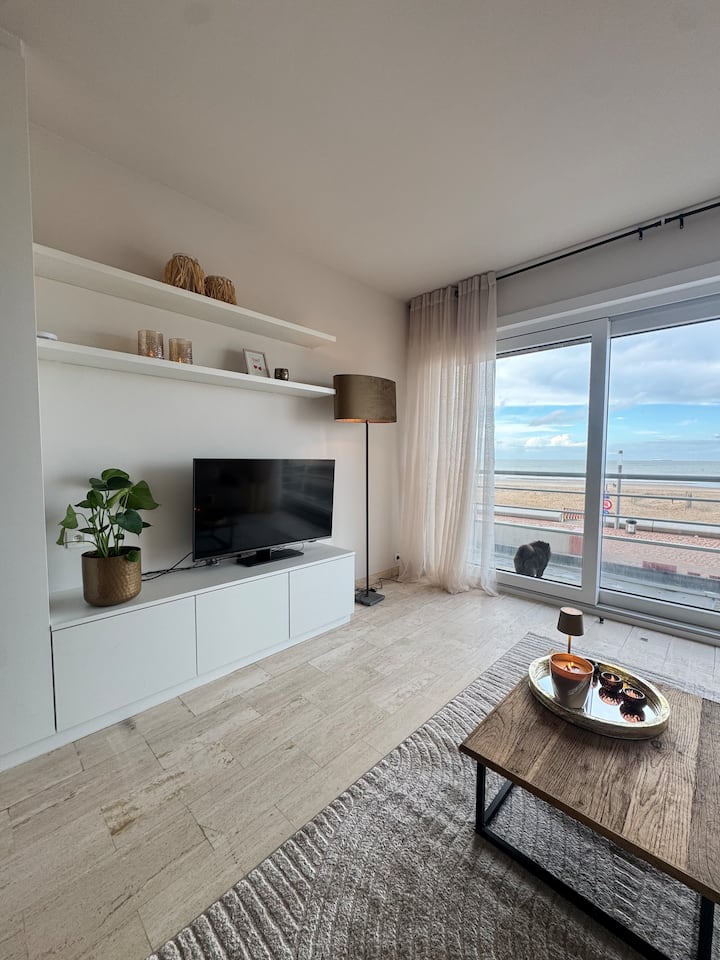 Studio In Wenduine Met Frontaal Zeezicht - De Haan