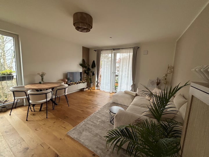 Lichtdurchflutet Wohnung - Hamburg