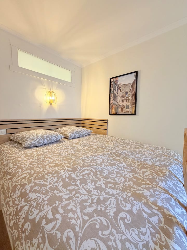 Studio Chic • Centre Ville - Hotel ibis Dijon Centre Clemenceau