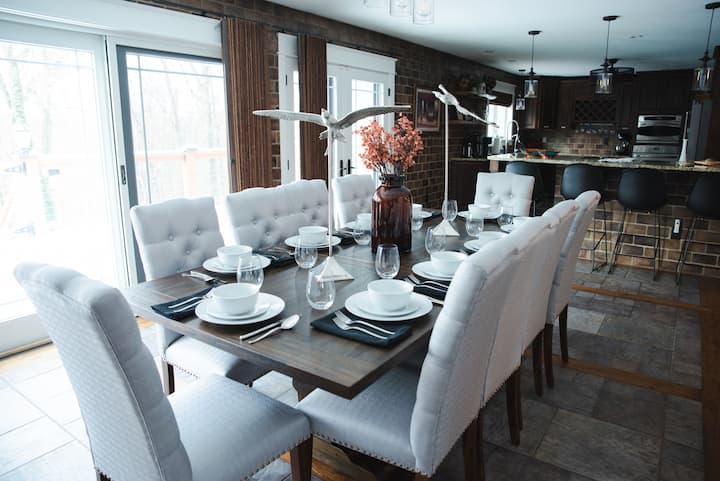 Luxury • 1-mile From Old Mason Winery • Game Room - Laura, OH