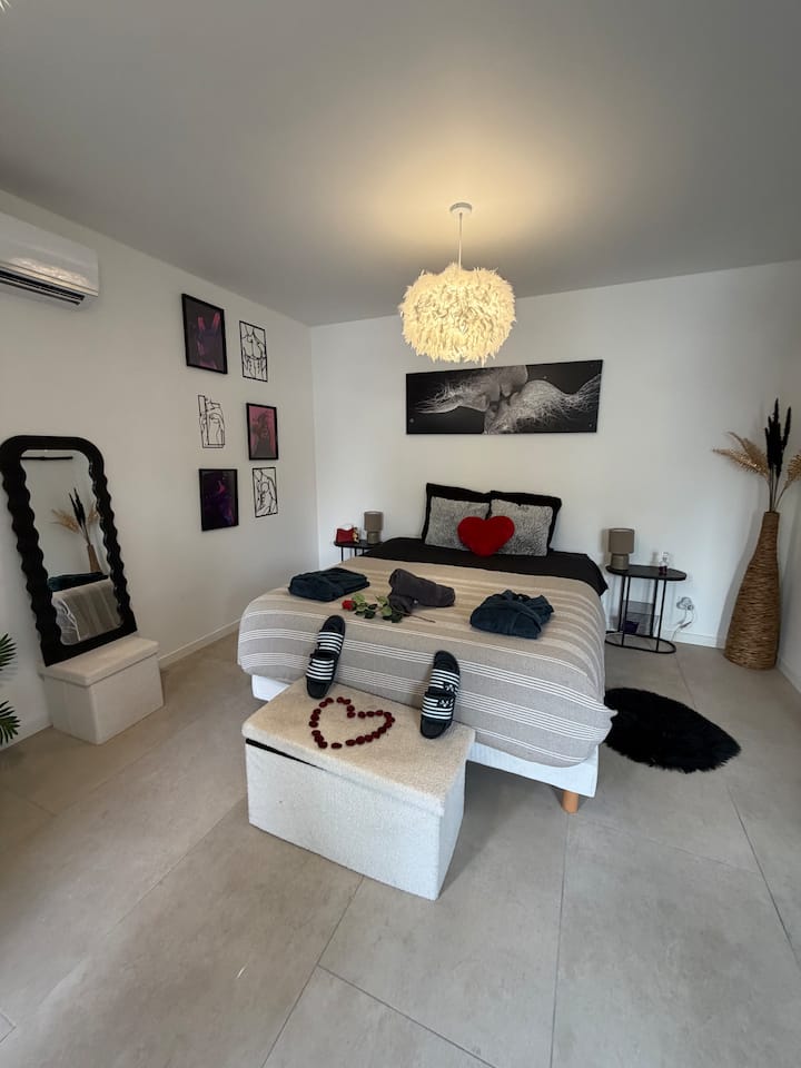 Love Room Marcheprime / Jacuzzi - Mios
