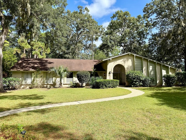 Quiet 4 Bedroom House In South Savannah - Fort McAllister State Park, Richmond Hill