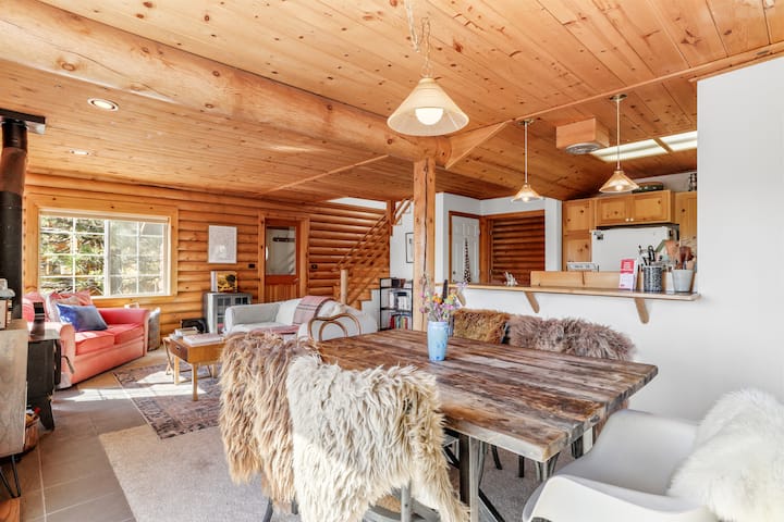 2br Rustic Cabin /Fireplace/mnt Views/ski Resorts - Truckee, CA