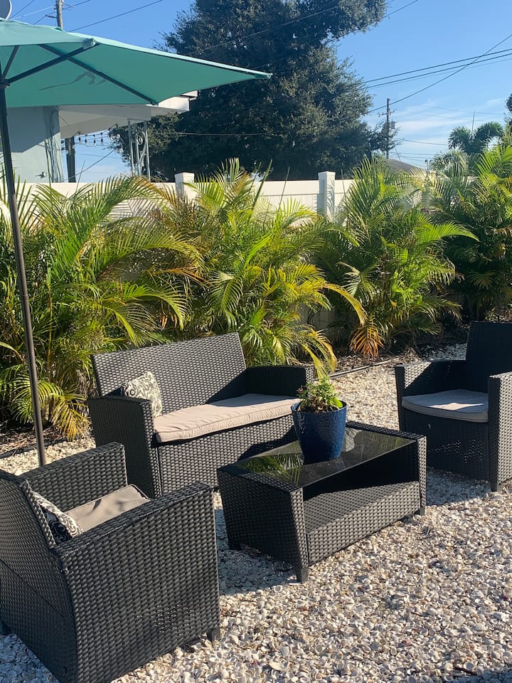 Luxury Suite In Gulfport - St. Pete Beach, FL