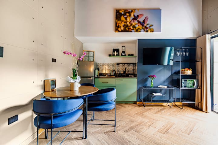 Spacious Apartment With Ac, Big Balcony | Casazu - Medellin, Antioquia, Colombia