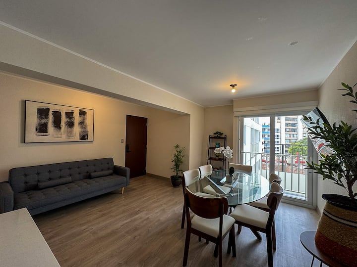 Spacious 3br Apt. Near Kennedy Miraflores@altohost - Lima