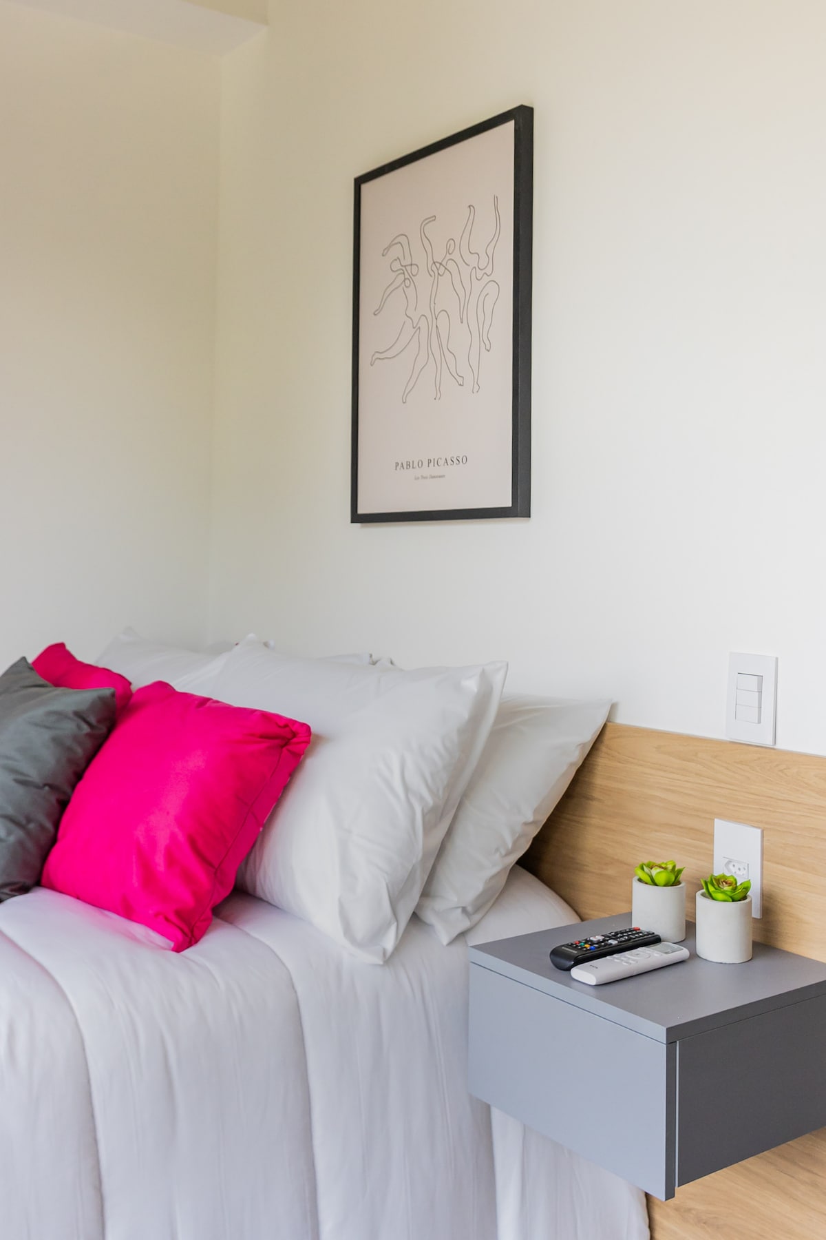 Full Studio next to • Brooklyn Subway • - Airbnb