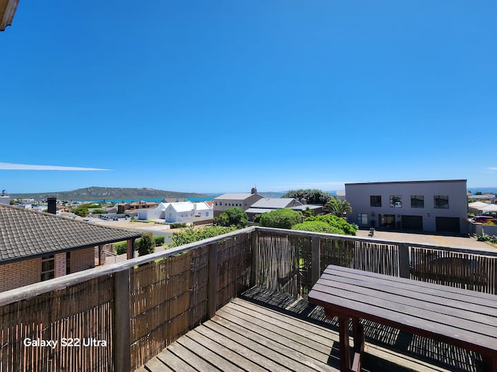 87 On Sunbird - Langebaan