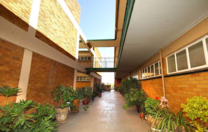 Contemporary Retreat - Vereeniging