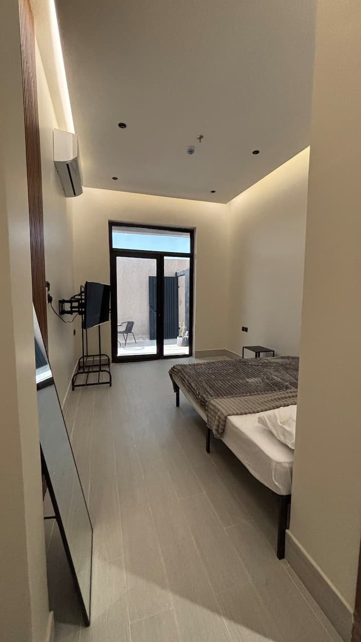 Cozy Studio With Backyard - Saudi Arabia
