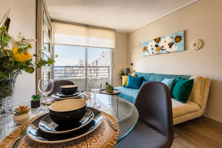 Santiago, Sleeps 3 · Wifi · Metro 5 Blocks Away - Chile