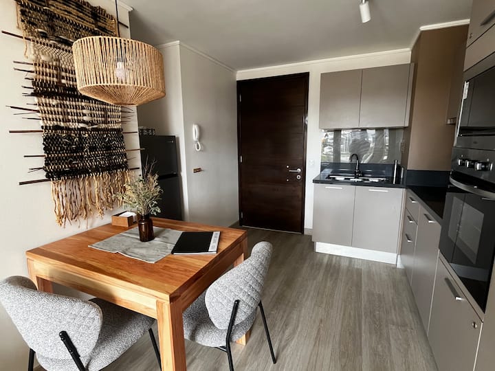 Cómodo Y Acogedor Apt Con Piscina En Natales - Puerto Natales