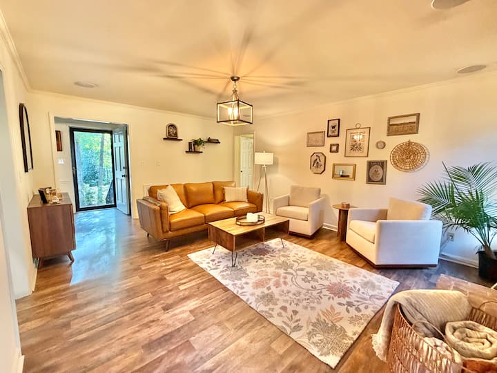 Family Stay | 3br 2ba • Fire Pit + Near Downtown - Splash Pad, Fuquay-Varina