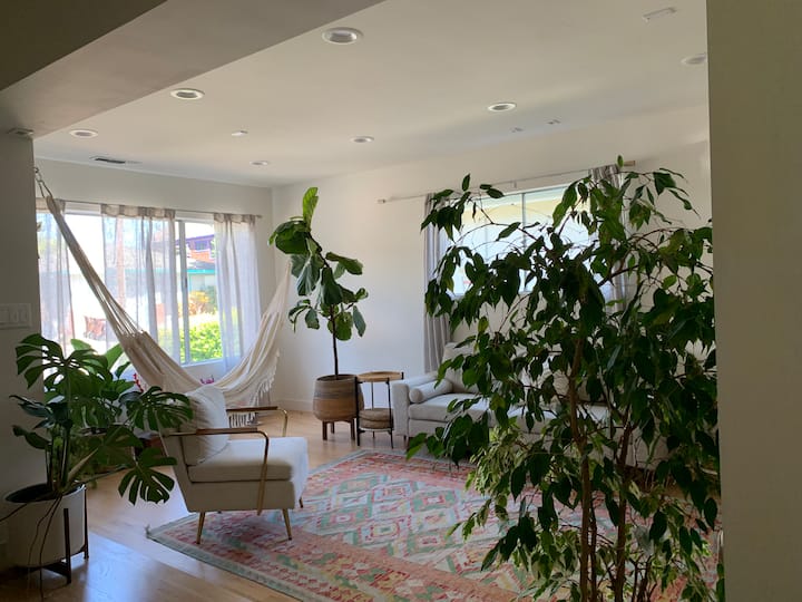 Bright & Private Westside Retreat + Deck By Ucsc - Santa Cruz, CA