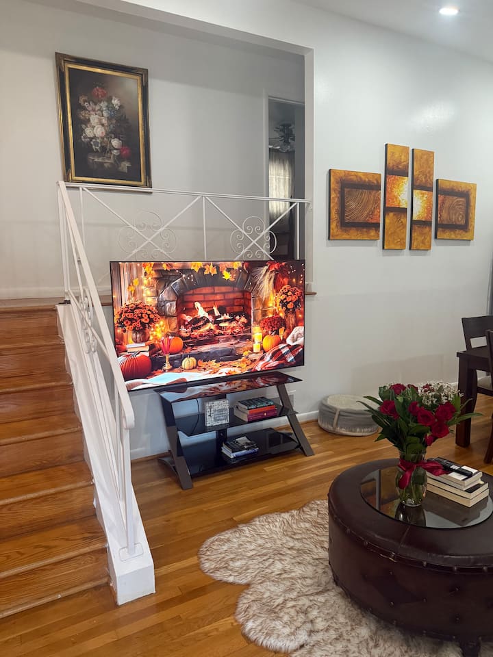 Spacious 5br Silver Spring Home – Easy Dc Access - Gaithersburg, MD