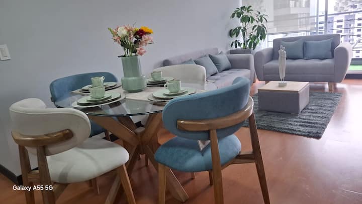 Airbnb Cosmopolitan Parc Ubicado En La Carolina - Quito