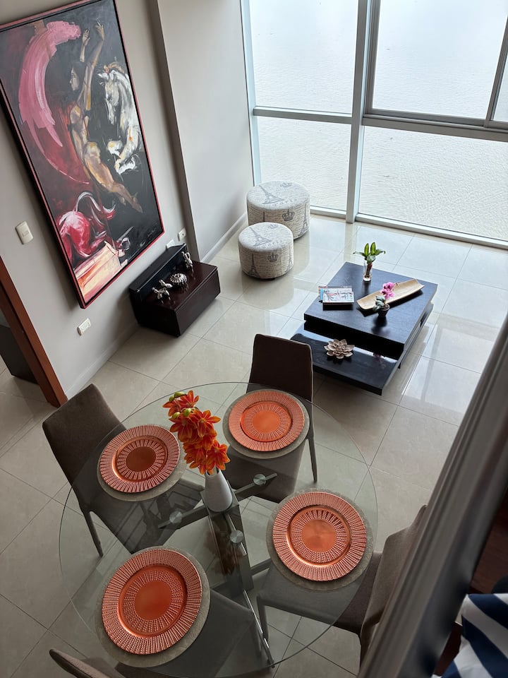 Puerto Santa Ana - Loft River. - Guayaquil