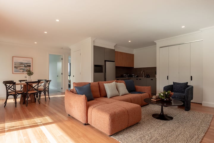 The Riverside Wing - Moss Vale