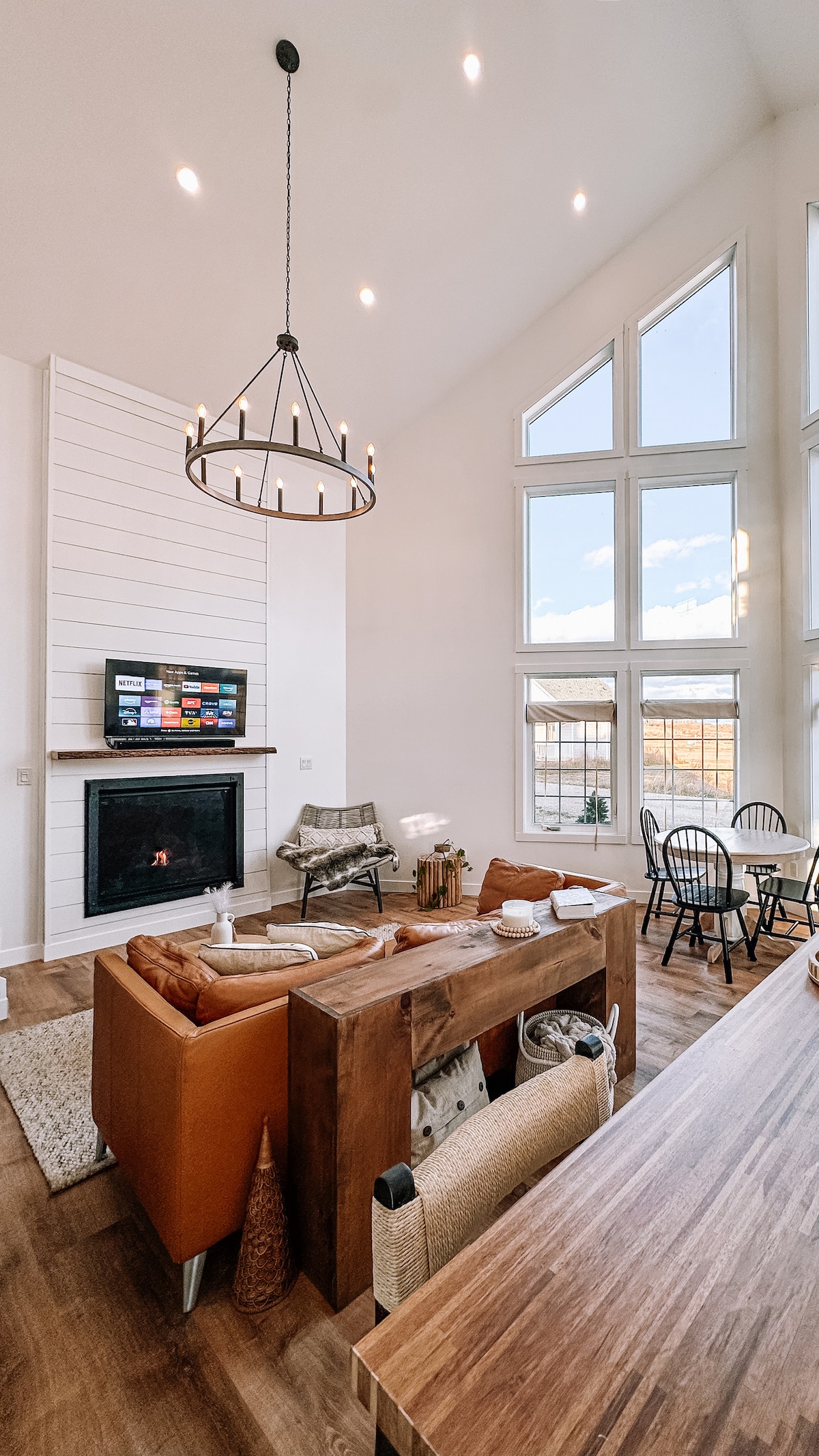 Luxurious off-grid cabin, 45 min west of Edmonton. - Airbnb