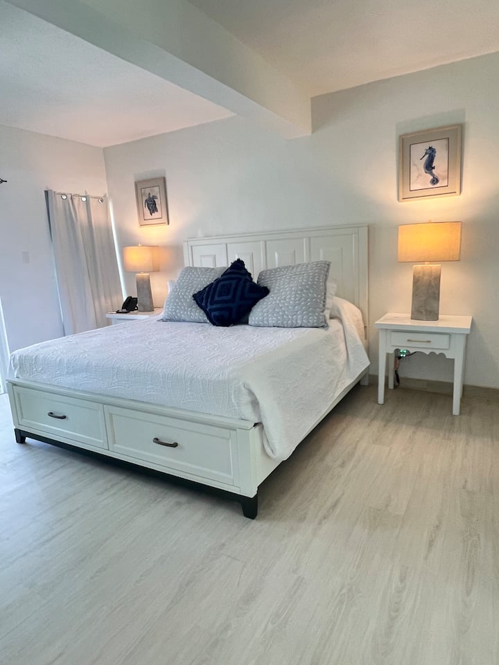 Dickenson Bay Oasis · Studio - Saint John's