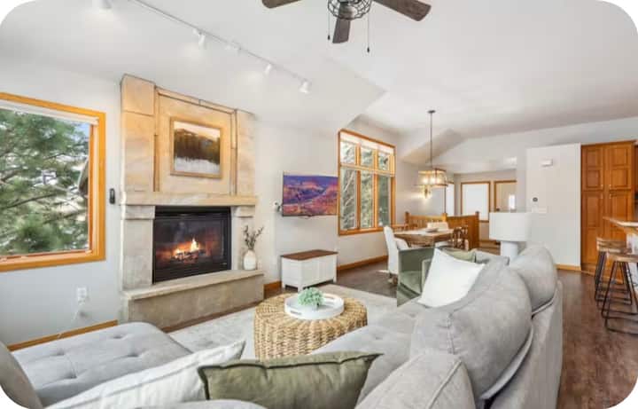 1 Bed 1.5 Bath Walk To River Close To Town - Estes Park, CO