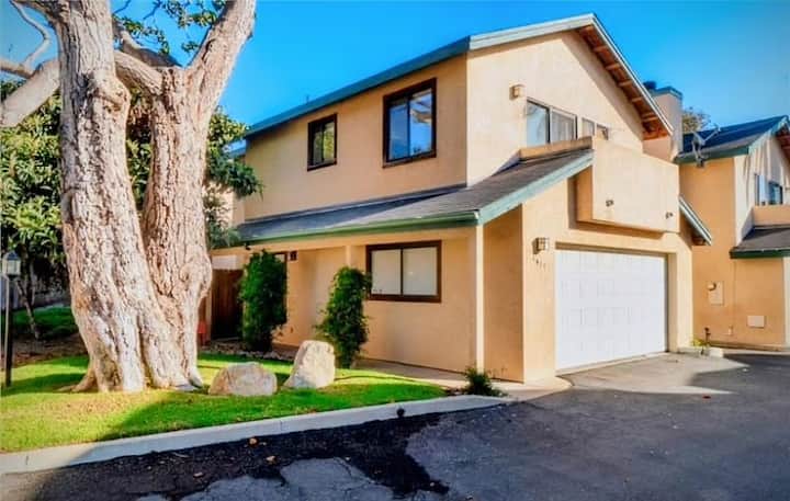 Relax By The Coast — Modern Oceano Beach Stay - Pismo Beach, CA